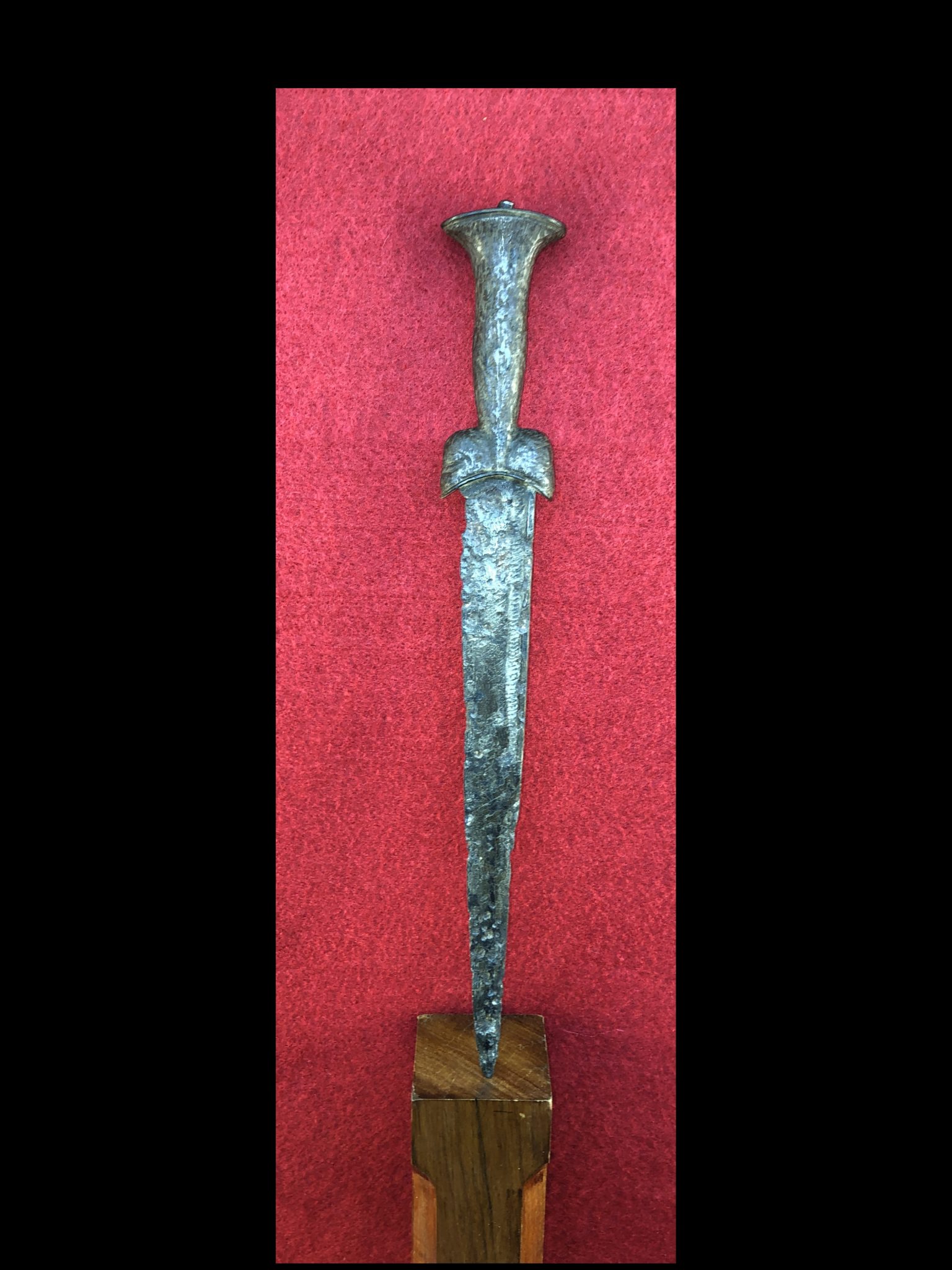 Bullock Dagger Medieval possibly Scottish 1350-1550 - Southern Cross ...