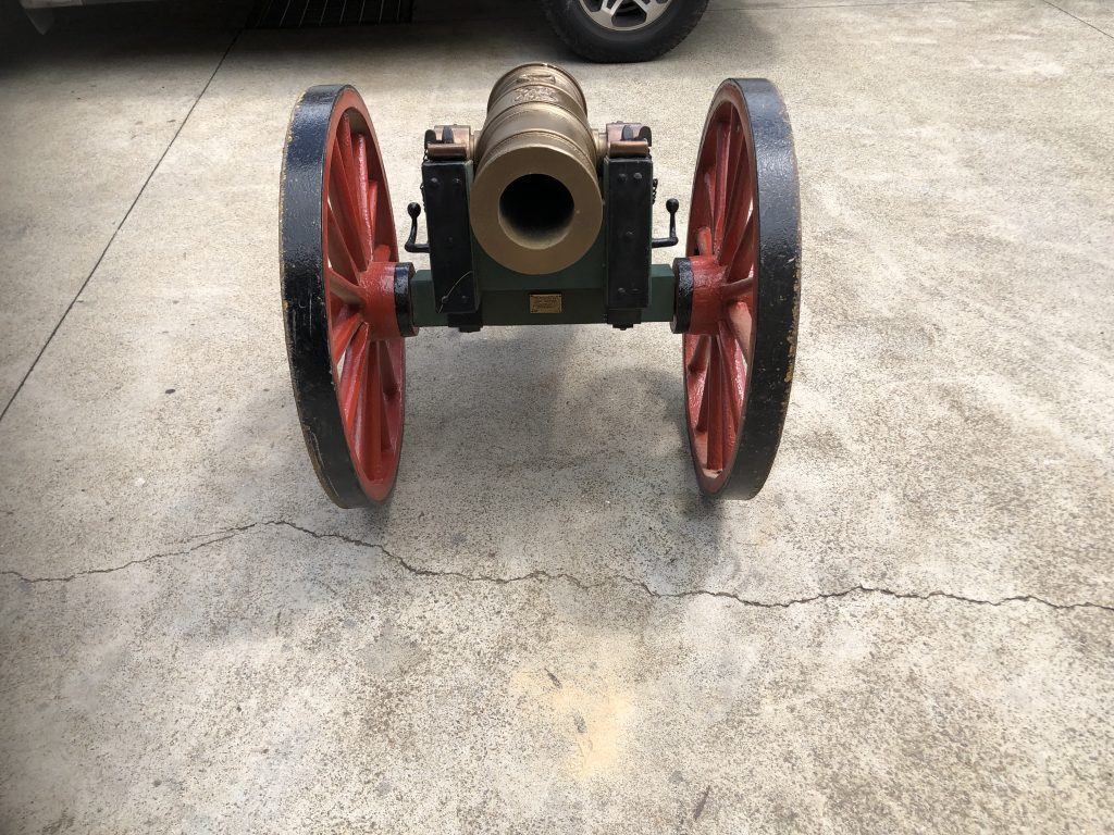 Howitzer, 1750 era full size modern copy. Made to Millers design with ...